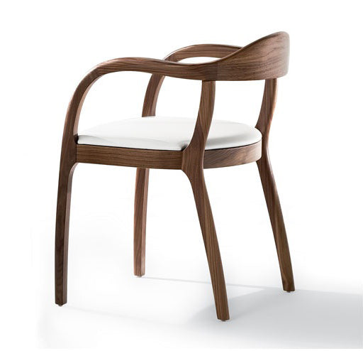 Timeless Armchair by Tonon | Bauhaus 2 Your House
